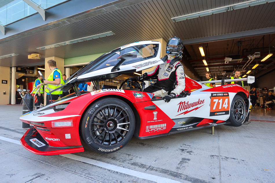 Head-to-Head. Daniel Drexel and Dominik Olbert